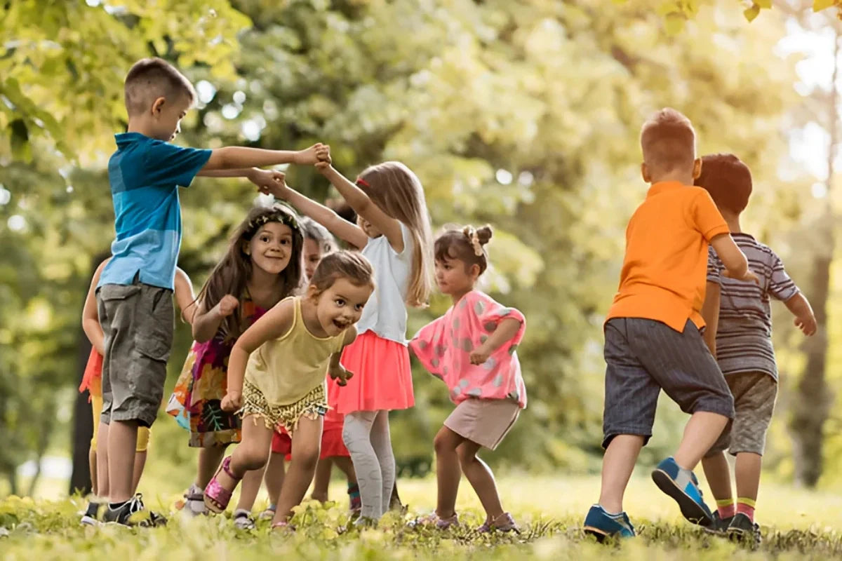 Indoor games vs outdoor games, which one is better? – tongleplay